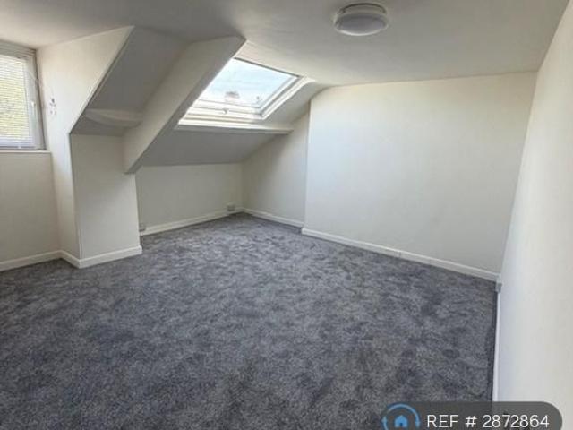 1 bedroom in a house share to rent
