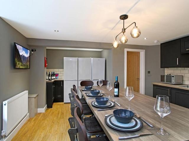 1 bedroom in a house share to rent