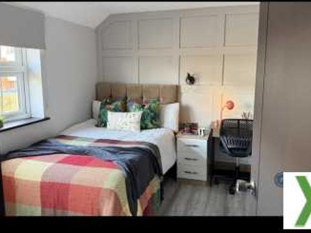 1 bedroom in Balmoral Drive, Borehamwood, WD6 #2366067