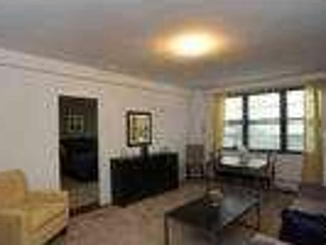 1 bedroom in Baltimore MD 21210