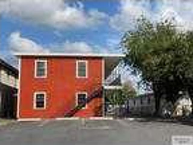 1 bedroom in Brownsville Texas 78520