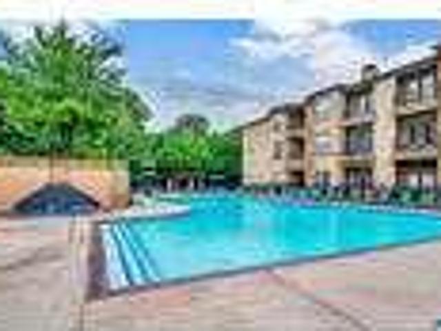 1 bedroom in Dallas TX 75218