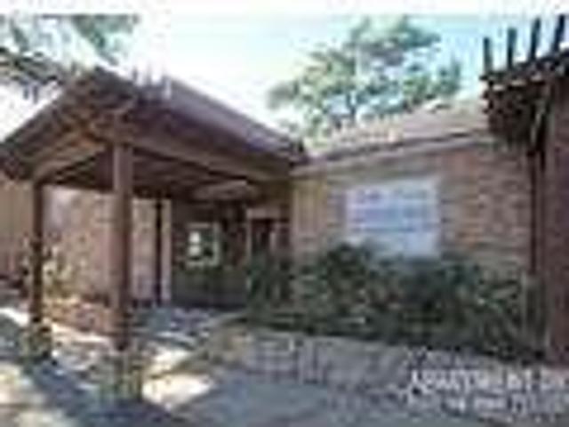 1 bedroom in Houston TX 77015