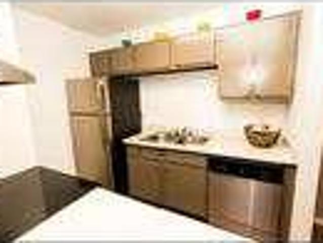 1 bedroom in Houston TX 77034