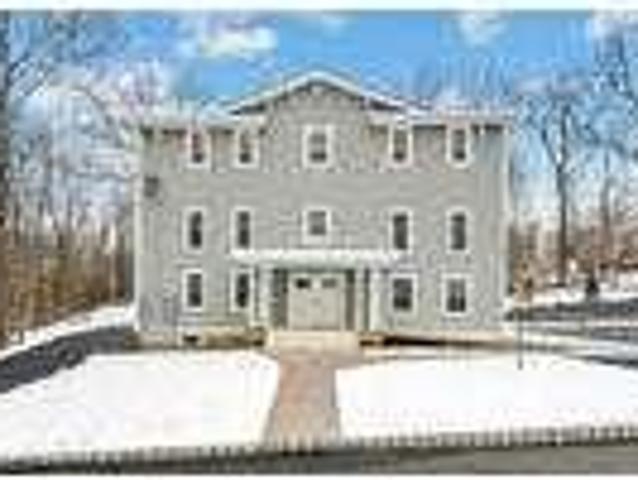 1 bedroom in Hamburg NJ 07419
