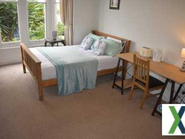 1 bedroom in Herbert Grove, Southend On Sea, SS1 #2475242