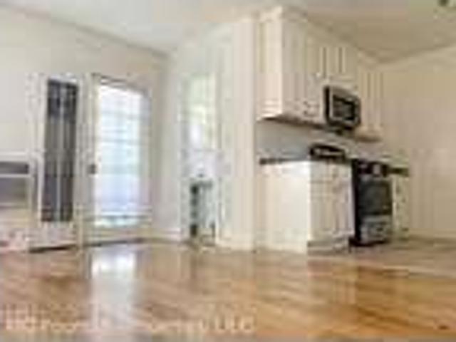 1 bedroom in Los Angeles CA 90029