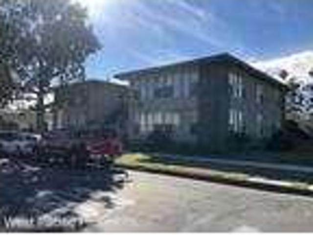 1 bedroom in Los Angeles CA 90062