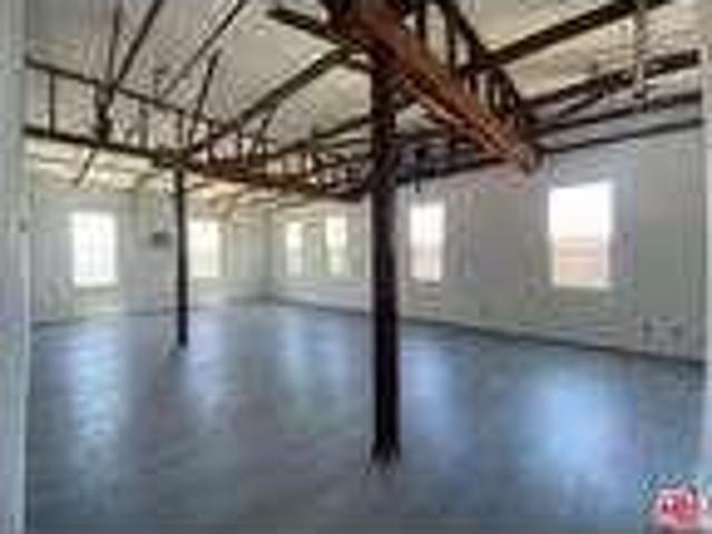 1 bedroom in Los Angeles California 90021