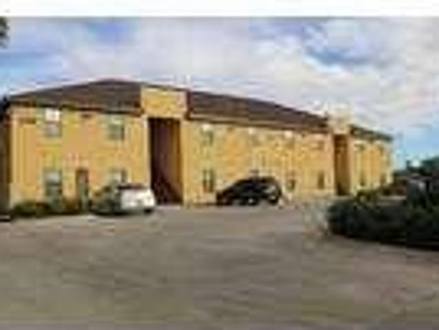 1 bedroom in Laredo TX 78046