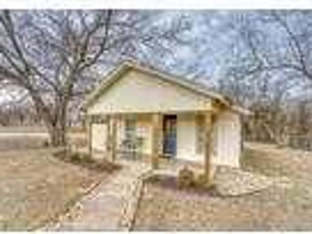 1 bedroom in Llano Texas 78643