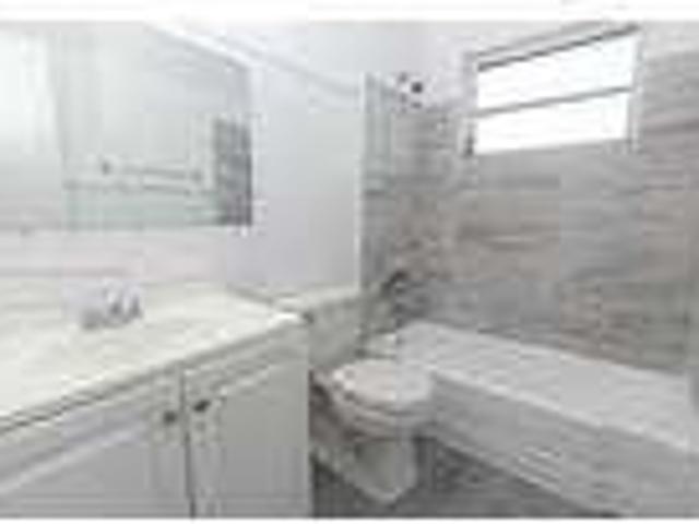 1 bedroom in Miami FL 33150
