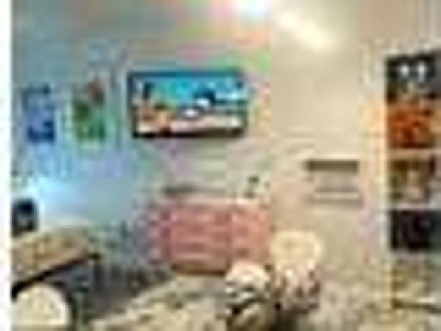 1 bedroom in Miami FL 33161