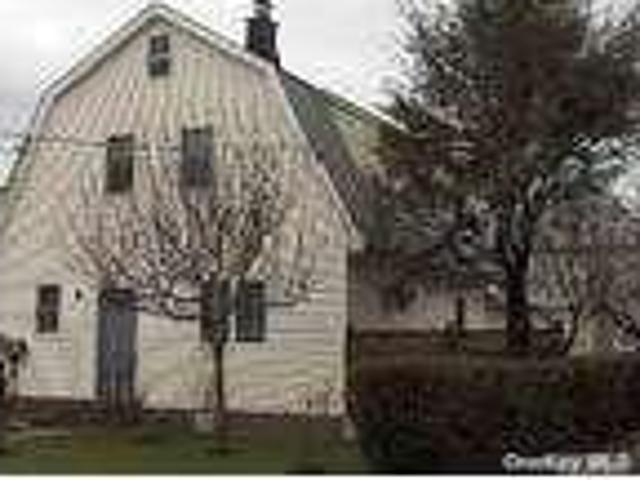 1 bedroom in Mineola New York 11501