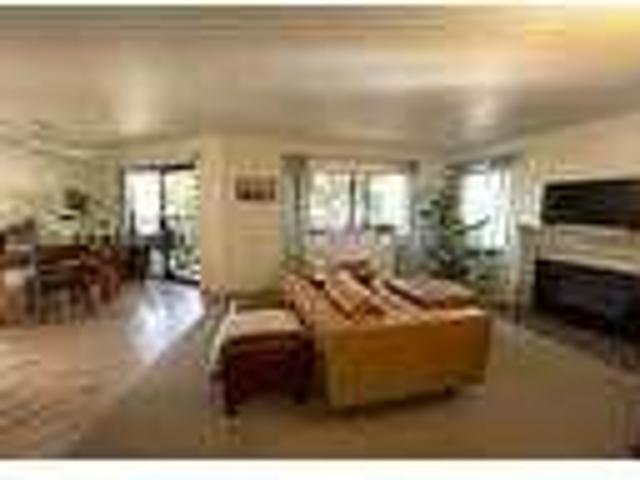 1 Bedroom In San Diego CA 92122