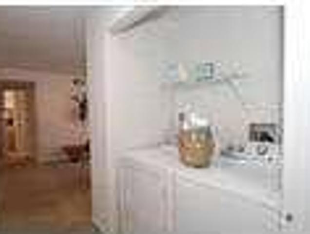 1 bedroom in San Diego CA 92122