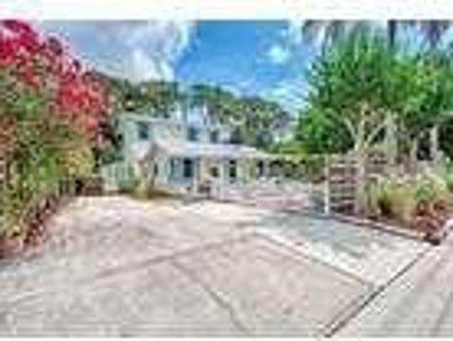 1 bedroom in Sarasota FL 34234