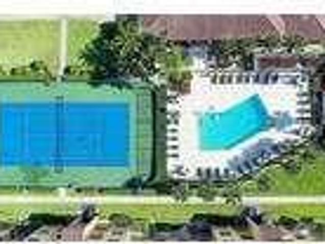 1 bedroom in Seminole Florida 33772