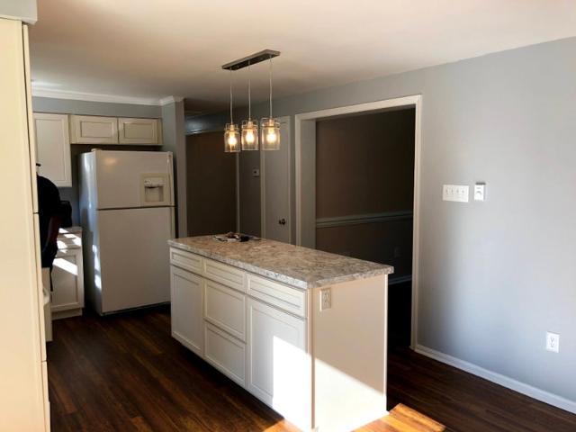 1 bedroom in QUIET neighborhood with Utilities