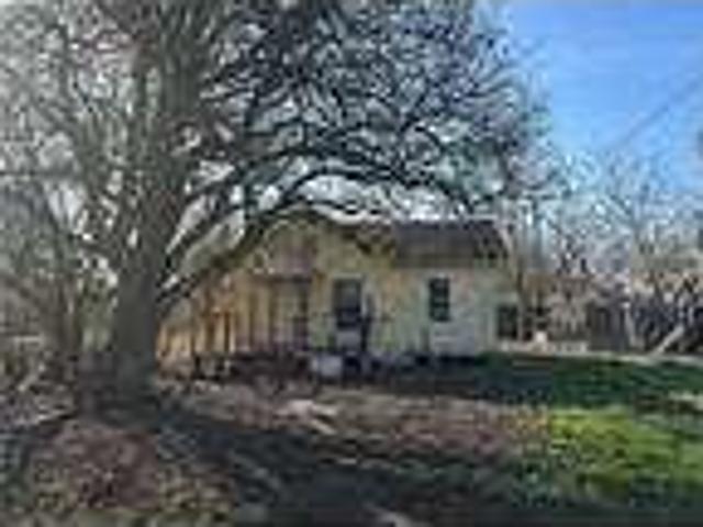 1 bedroom in Refugio TX 78377