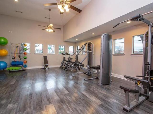 1 bedroom, Irving TX 75038 28601273