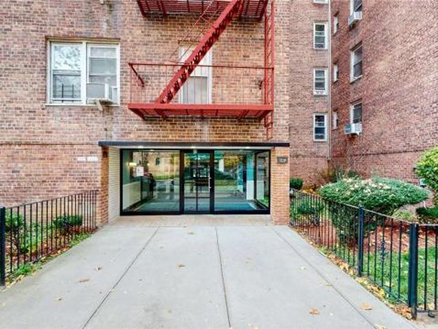 1 bedroom, Jackson Heights NY 11372 LS72692219