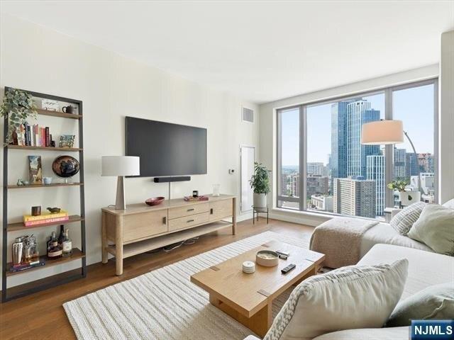 1 bedroom, Jersey City NJ 07302 103158510