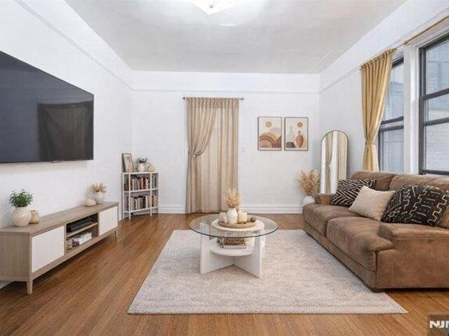 1 bedroom, Jersey City NJ 07304 102586493