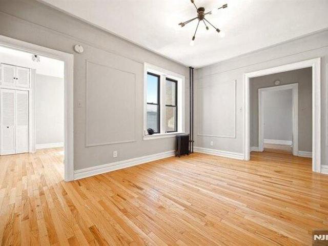 1 bedroom, Jersey City NJ 07307 102584508