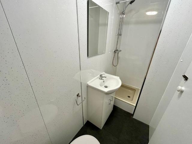 1 bedroom One Bedroom Flat to rent