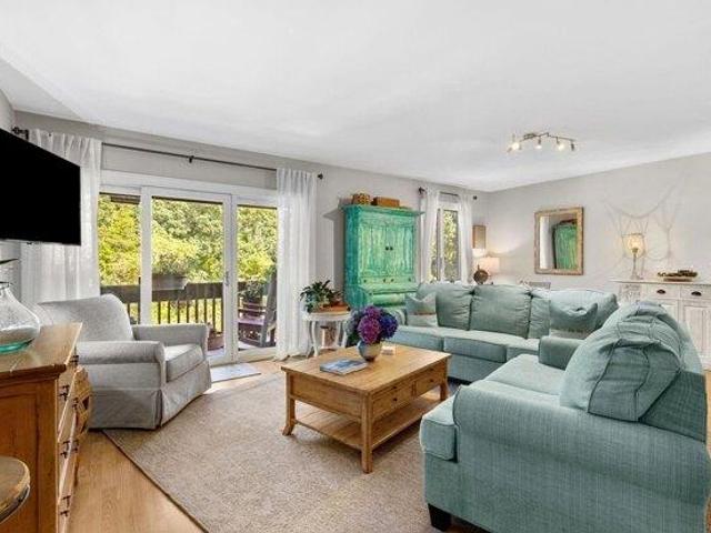 1 bedroom, Orleans MA 02653 105241426