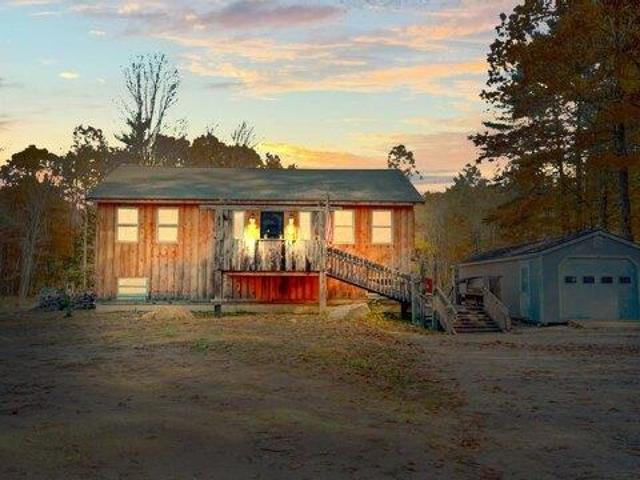 1 bedroom, Oxford ME 04270 LS95912803