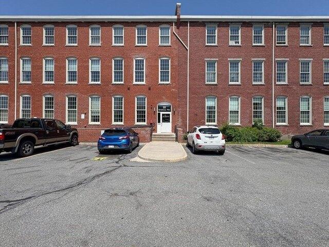 1 bedroom, Lowell MA 01854 105106284