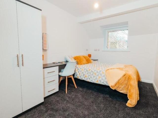 1 bedroom lodge for rent in Park Village Norfolk Park Road, Sheffield, S2