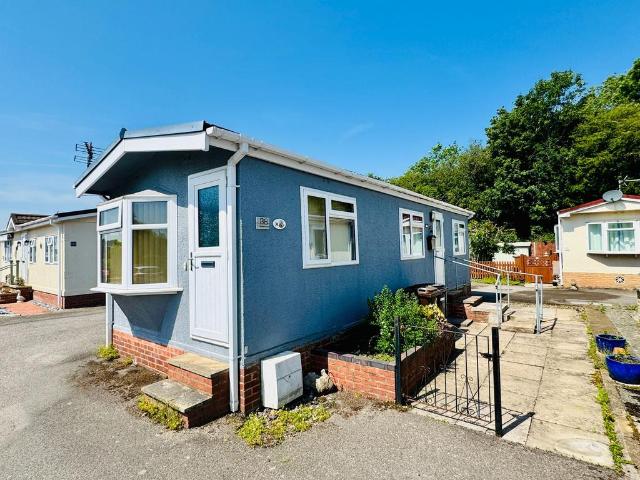 1 bedroom lodge for sale