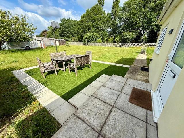 1 bedroom lodge to rent