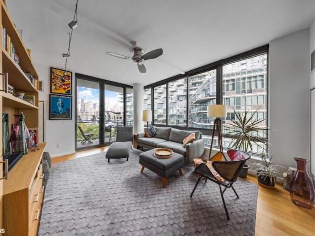 1 bedroom, Long Island City NY 96374525