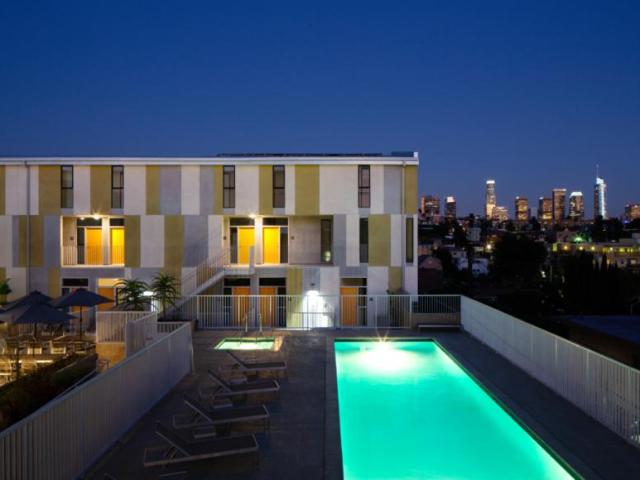 1 bedroom, Los Angeles CA 90057 57109756