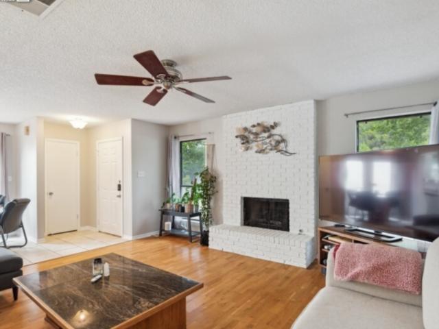 1 bedroom, Los Angeles CA 91606 55205240