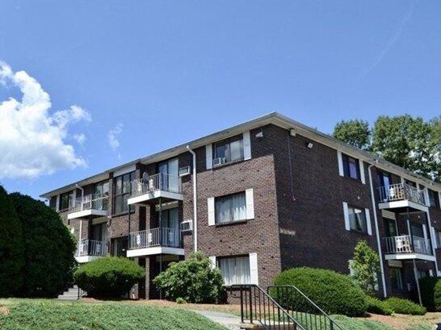 1 bedroom, Lawrence MA 01841 104651603