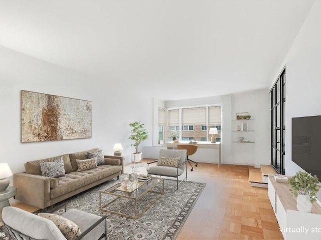 1 bedroom luxury Apartment for sale in Upper East Side, Manhattan, New York