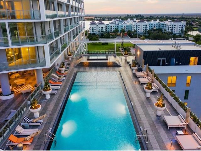 1 bedroom luxury Apartment for sale in Sunrise, Florida