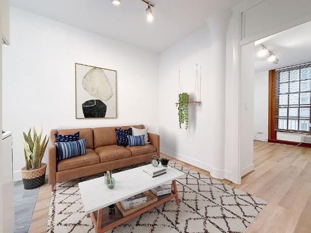 1 bedroom luxury Flat for rent in New York
