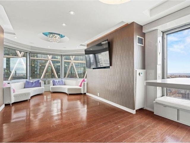 1 bedroom luxury Flat for sale in New York