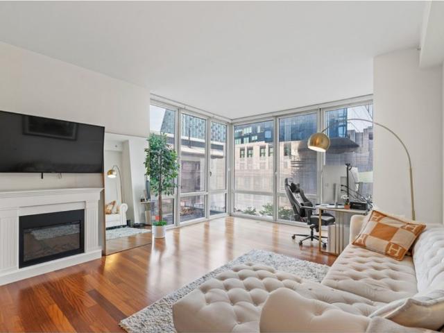 1 bedroom luxury Flat for sale in New York, United States