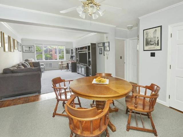 1 bedroom luxury Flat for sale in Upper East Side, Manhattan, New York
