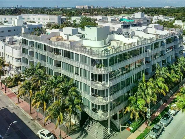 1 bedroom luxury House for sale in Miami Beach, Florida