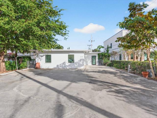1 bedroom luxury Townhouse for rent in West Palm Beach, United States