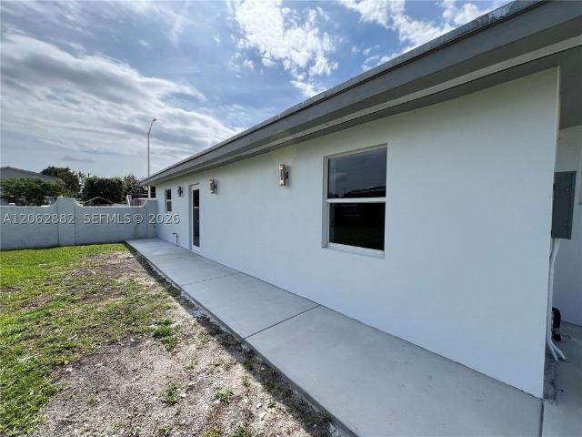 1 bedroom luxury Villa for rent in Hialeah, United States