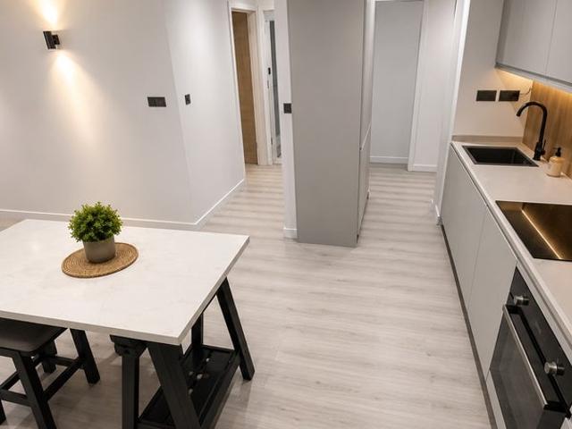1 Bedroom Luxury 1 Bed Ap in Canary Wharf